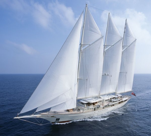 Yacht ATHENA, Royal Huisman | CHARTERWORLD Luxury Superyacht Charters